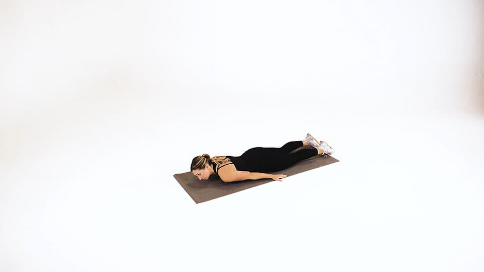 Plank with Shoulder Taps - JEFIT