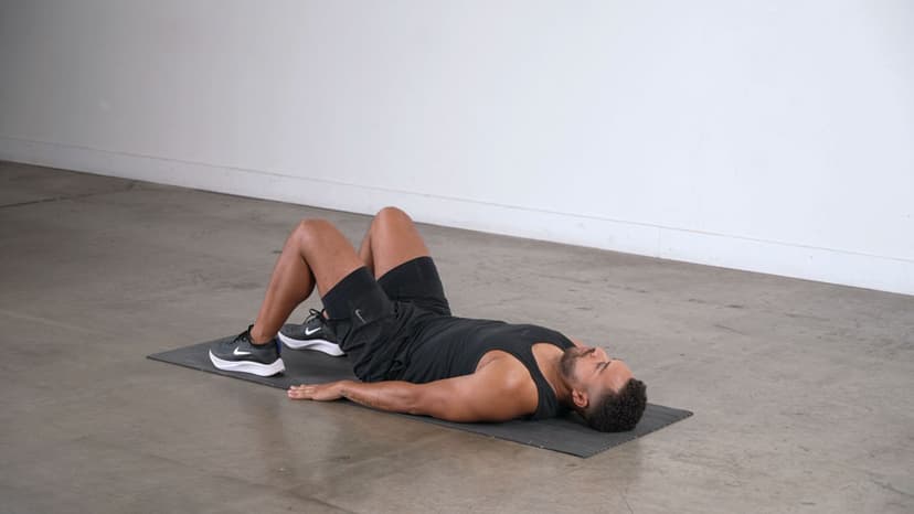 Seated Glute Stretch - JEFIT