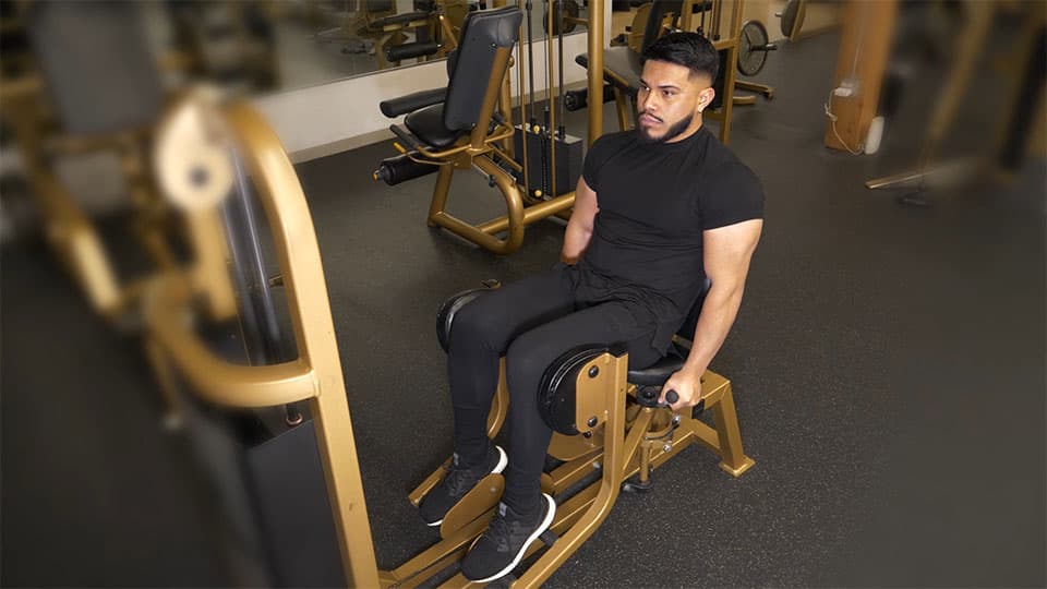 Seated Glute Stretch - JEFIT